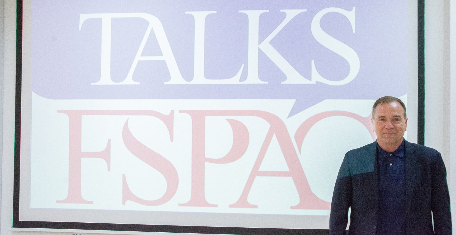 FSPAC | Facultatea de Științe Politice, Administrative și ale Comunicării